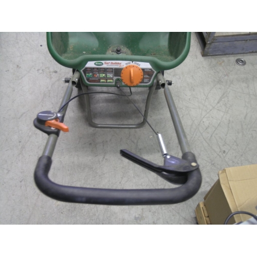 Scotts 76232 Turf Builder EdgeGuard DLX Broadcast Spreader - Allsold.ca ... Scotts 76232 Turf Builder EdgeGuard DLX Broadcast Spreader - Allsold.ca ...